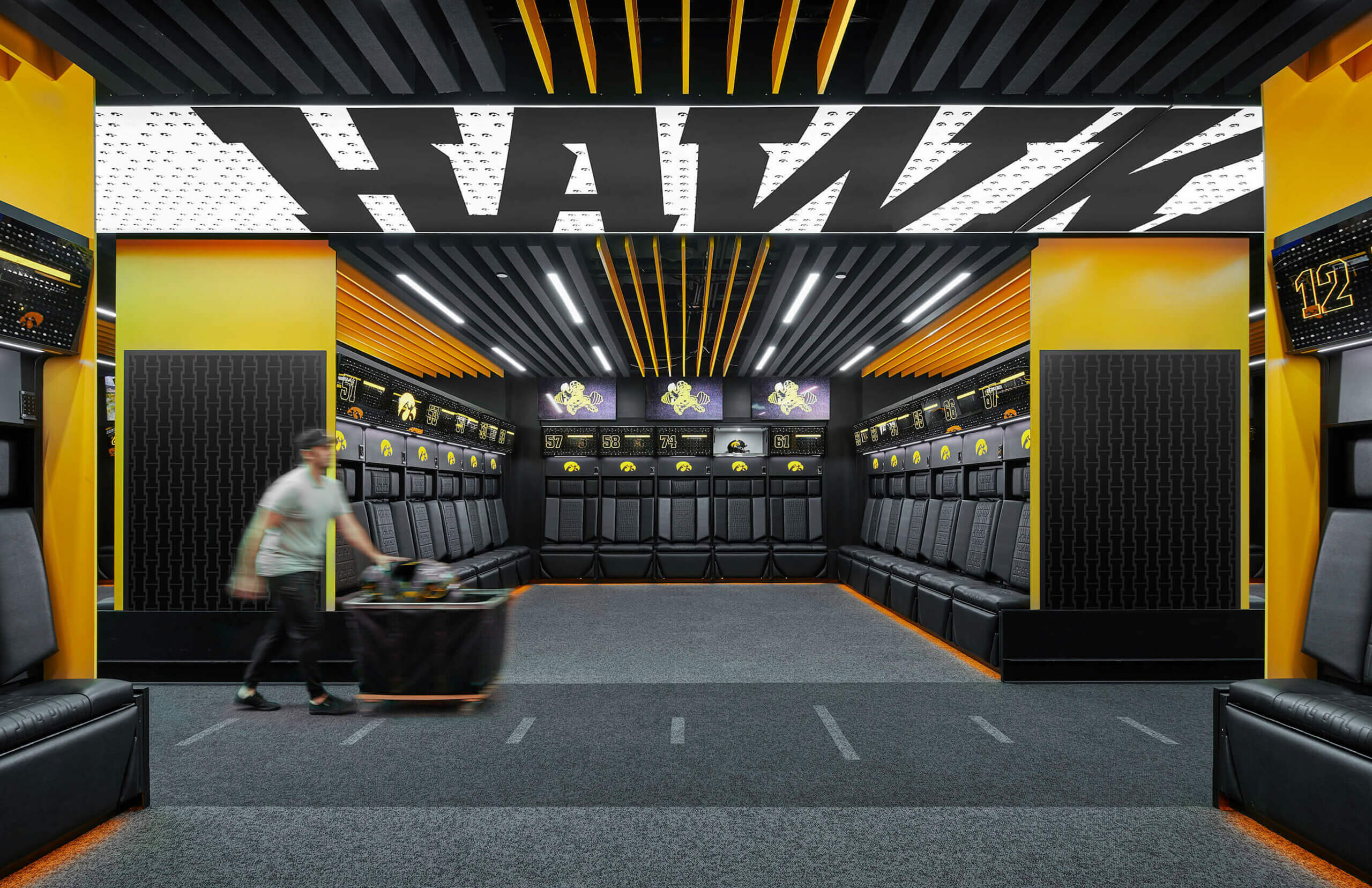 University of Iowa Stew and LeNore Hansen Football Performance Center ...
